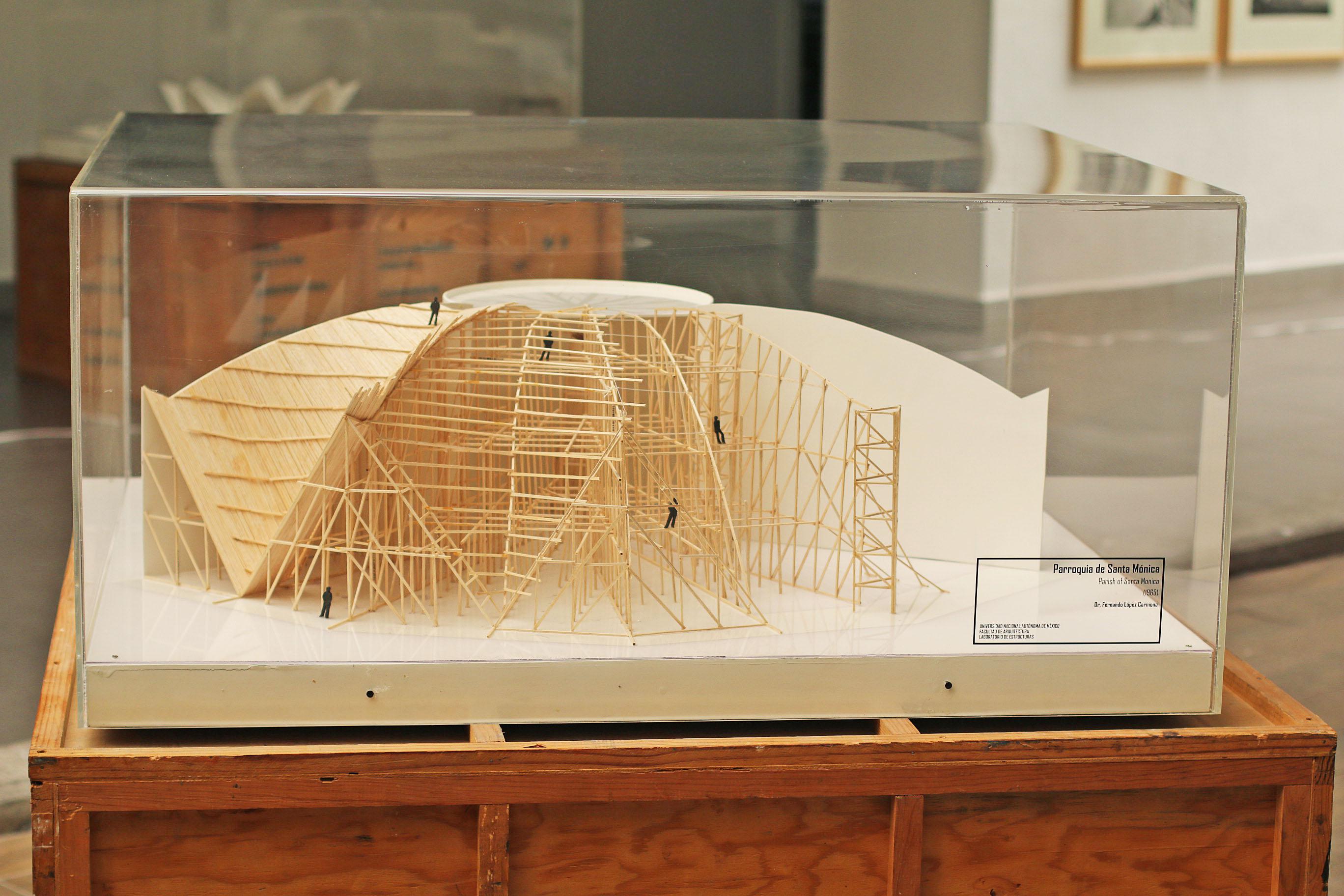 Facultades de Arquitectura de la UAdeC y UNAM Firman Convenio eInauguran la Exposición ...